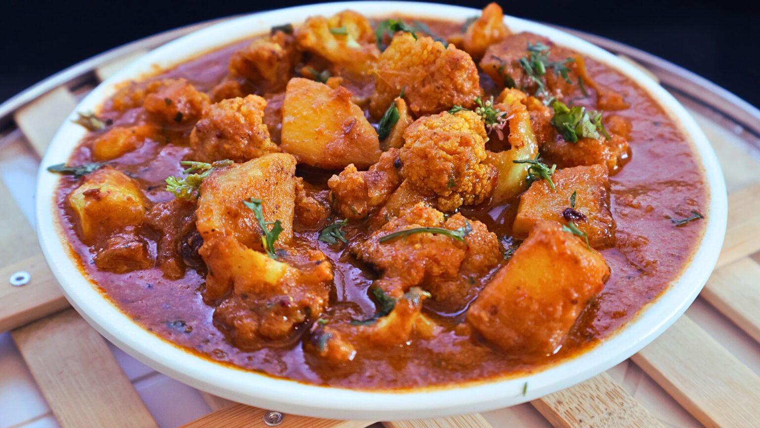 Aloo Gobi Recipe: A Classic Indian Comfort Dish